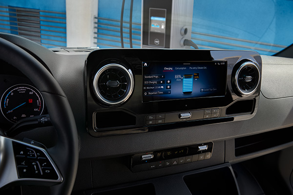 eSprinter EV Charging & Technology | Mercedes-Benz Vans | Mercedes-Benz ...